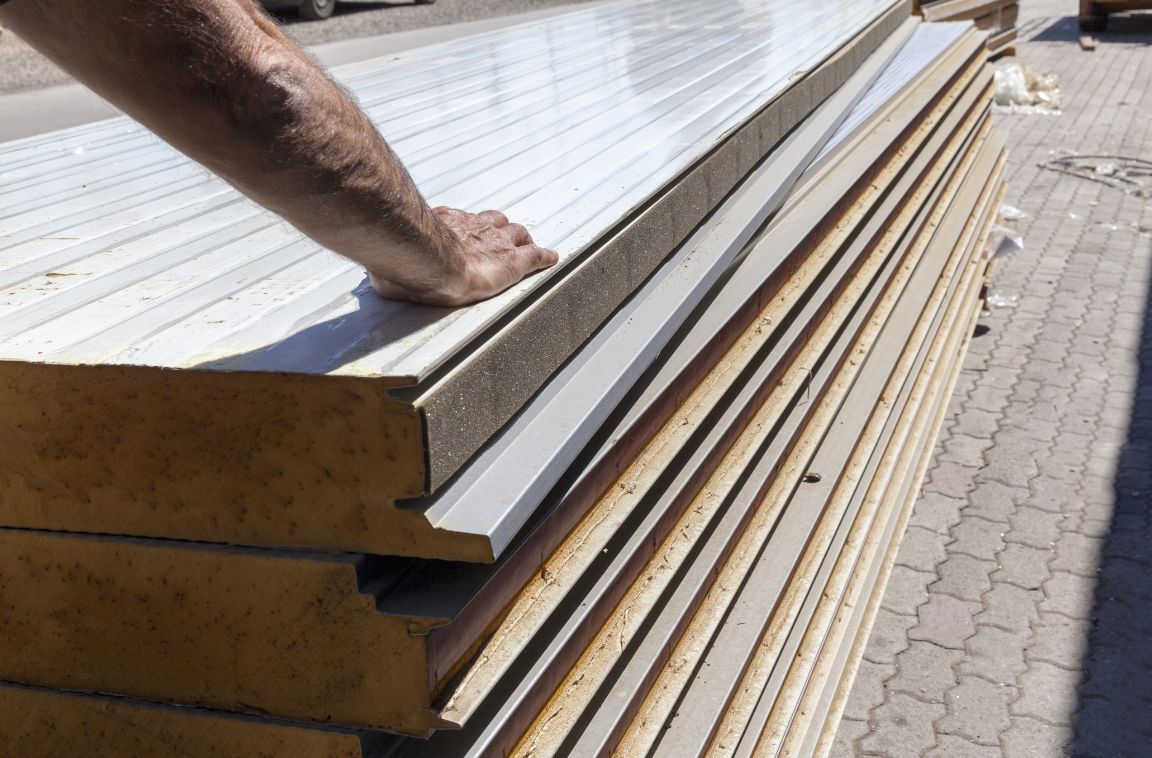 Maximizing Energy Efficiency With Insulated Metal Panels - Castle ...